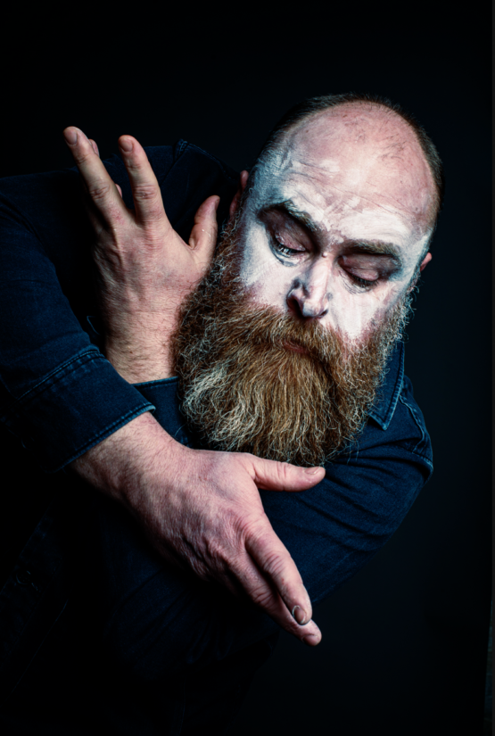 WOUTER BRUNEEL & ARNE SIERENS – VERKEERDE NACHTEN – Minard